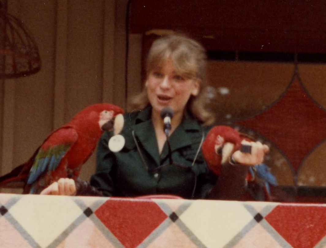 Bio: Who is Leslie? – Leslie Hetherington – Textured Tones Voice Actor